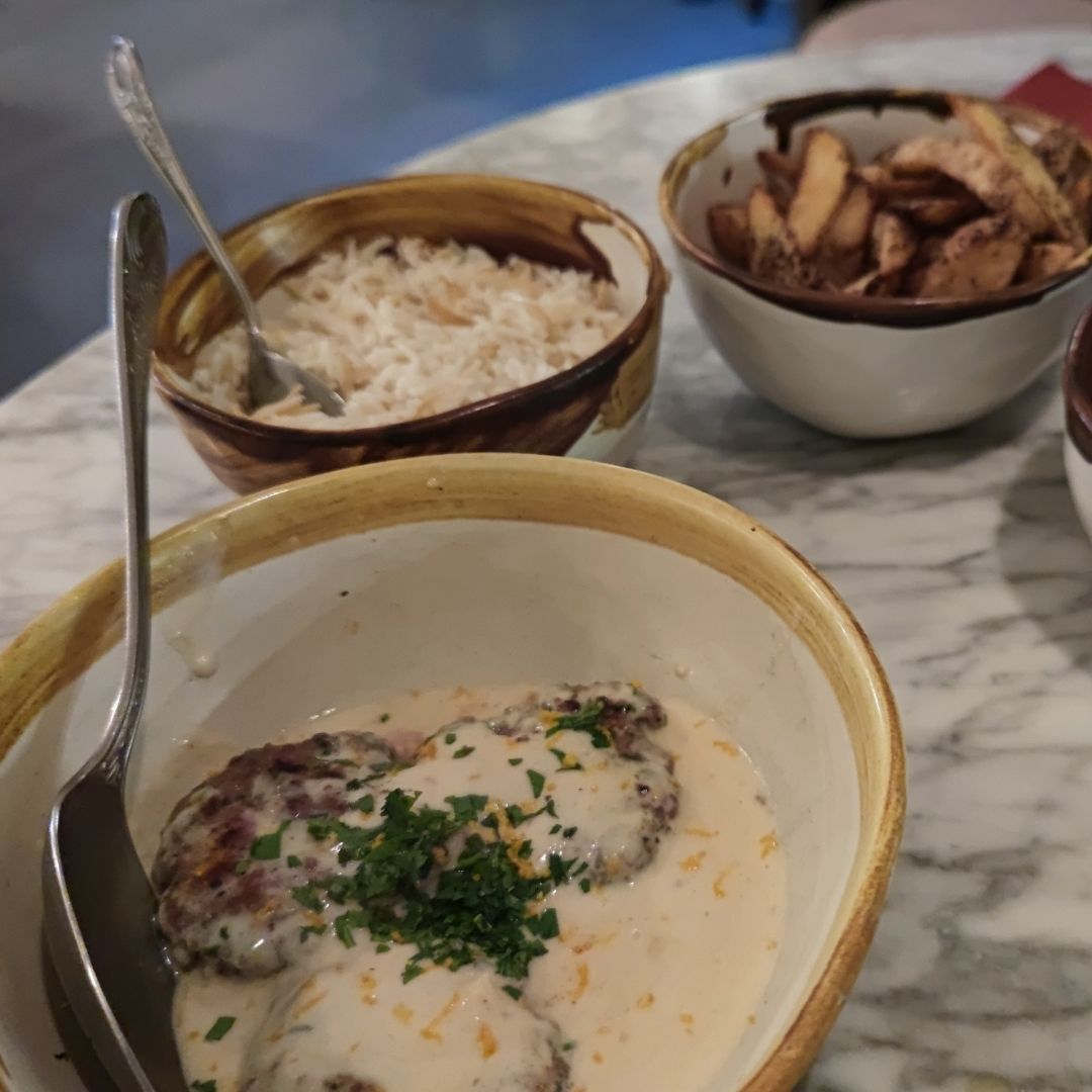 Mune, descobrimos o novo restaurante libanês da moda em Madrid - UMA VOLTA